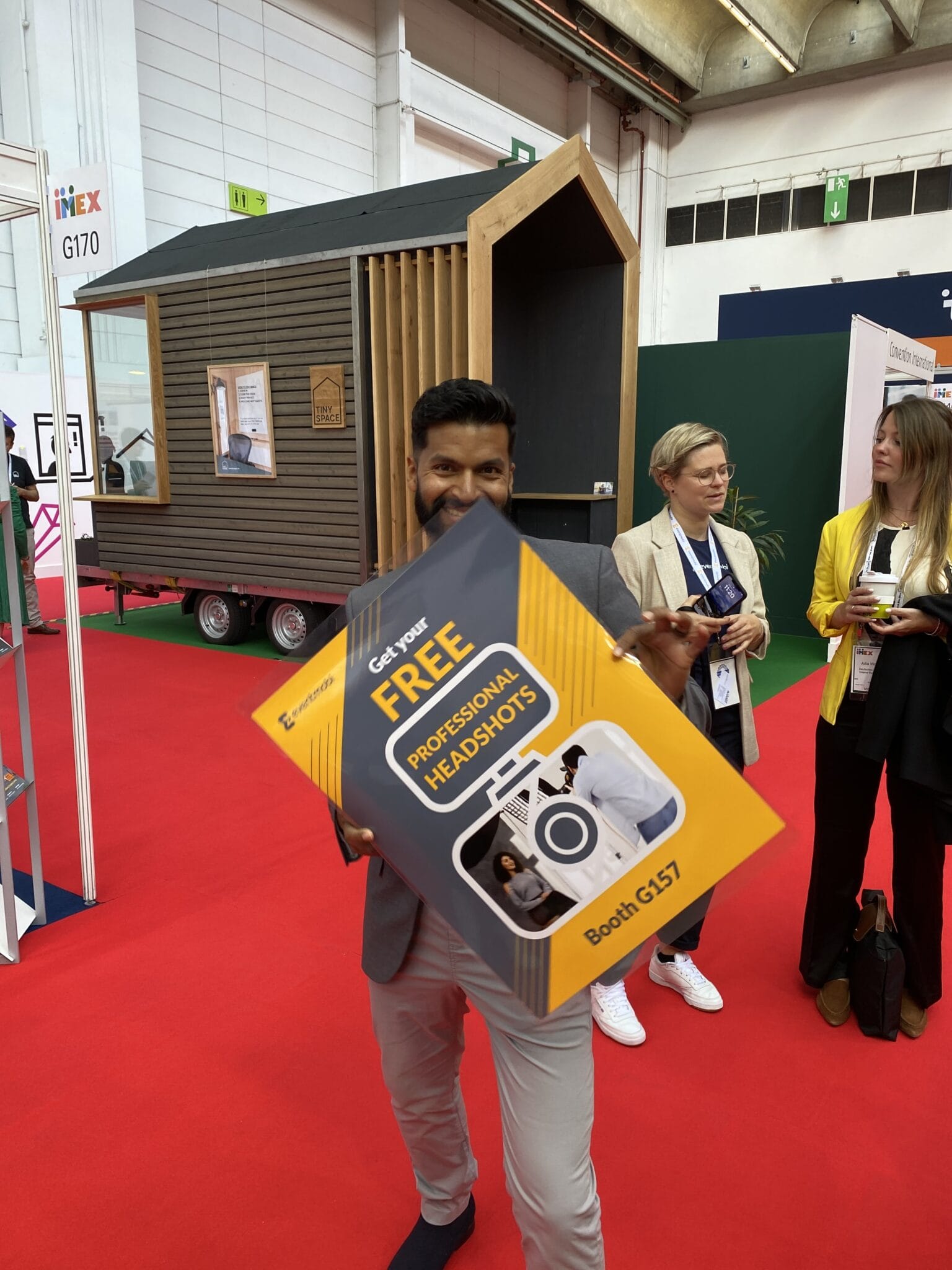 Tips from the Trenches: 10 (Mostly) Tried and True Exhibitor Booth ...