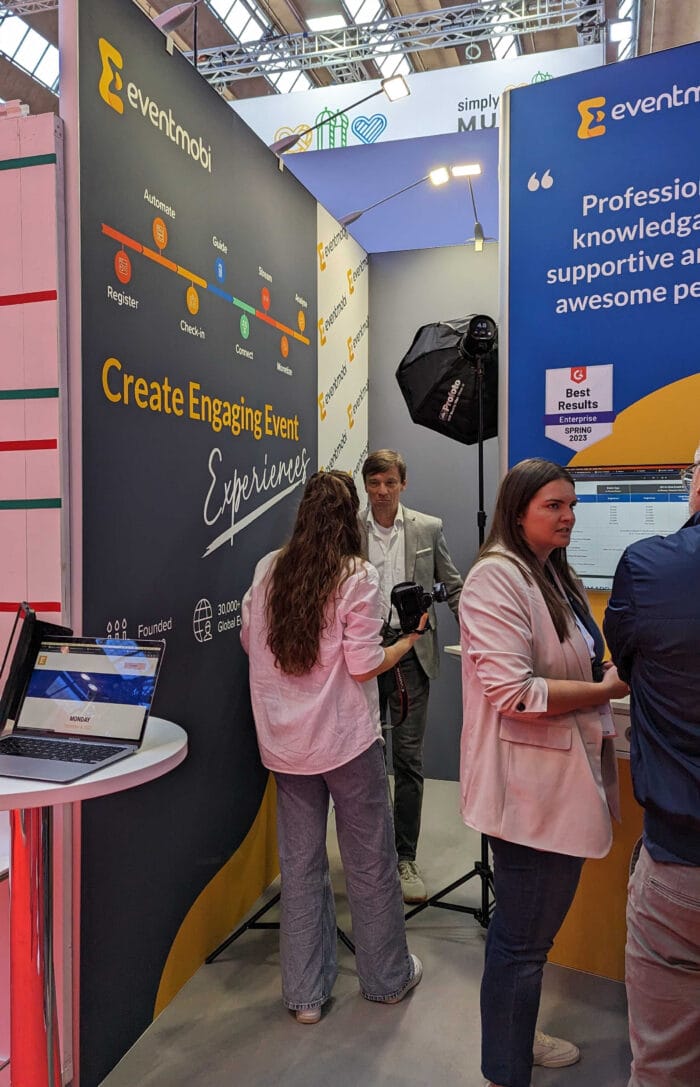 Tips from the Trenches: 10 (Mostly) Tried and True Exhibitor Booth ...